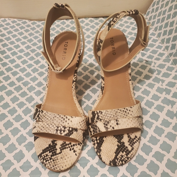 torrid | Shoes | Torrid Snakeskin Print Faux Leather Ankle Strap Cone ...